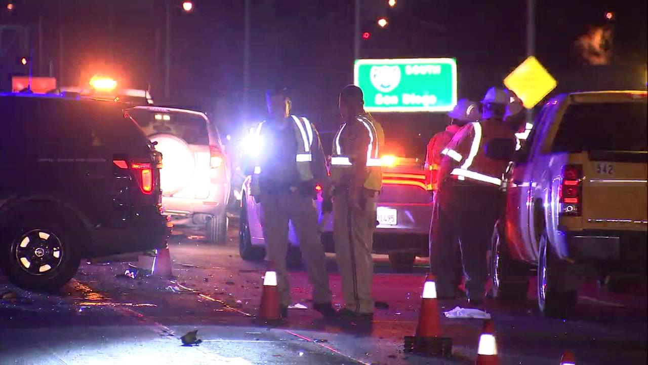 2 Killed In 405 Fwy Crash In Seal Beach Traffic Backed Up