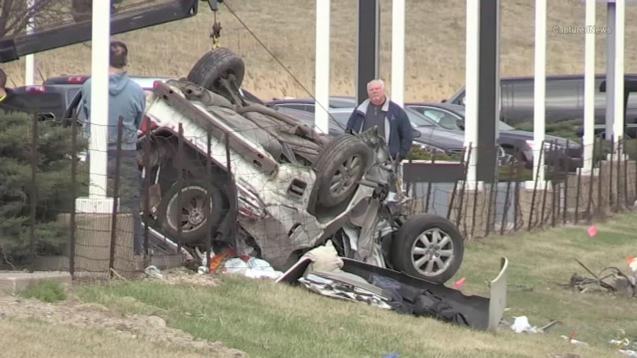 Woman killed after car crashes into northwest Indiana dealership ... Woman killed after car crashes into northwest Indiana dealership ...
