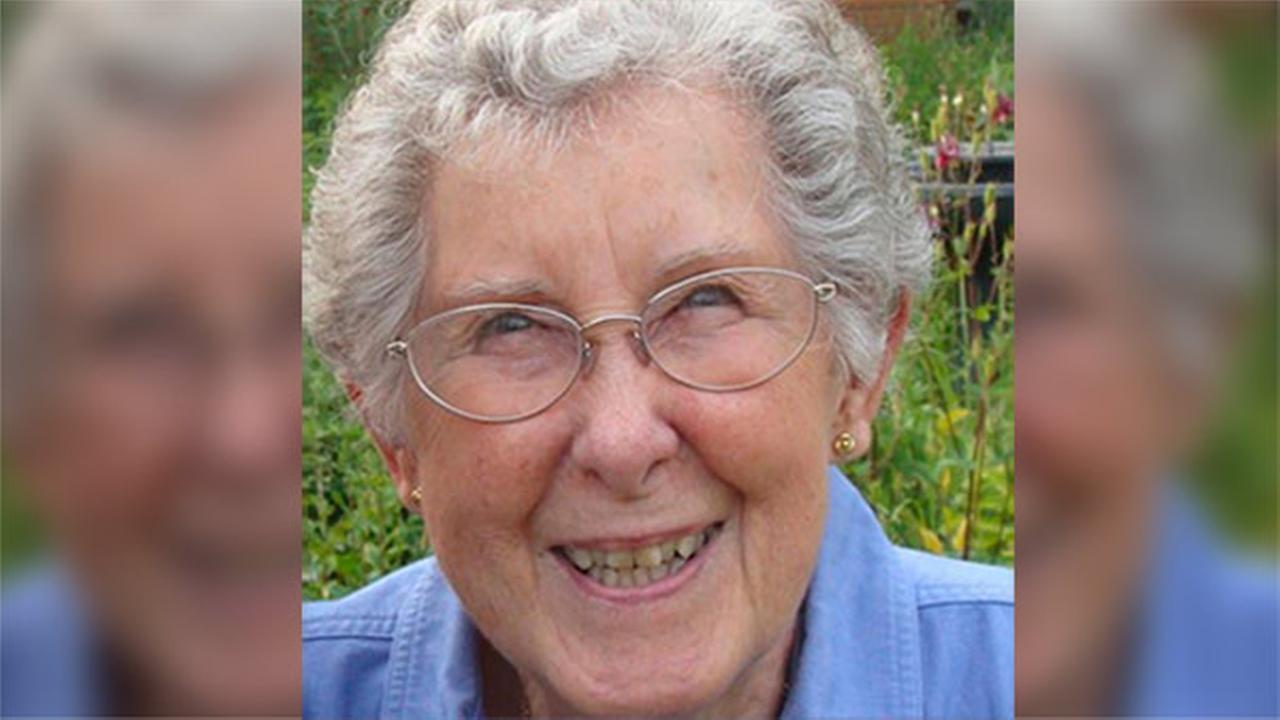 90-year-old-woman-chooses-trip-of-a-lifetime-over-cancer-treatment