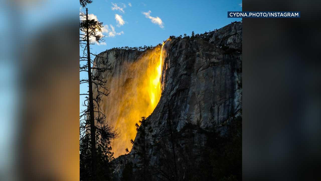 PHOTOS: Yosemite National Park's Horsetail Falls looks like a river of ...