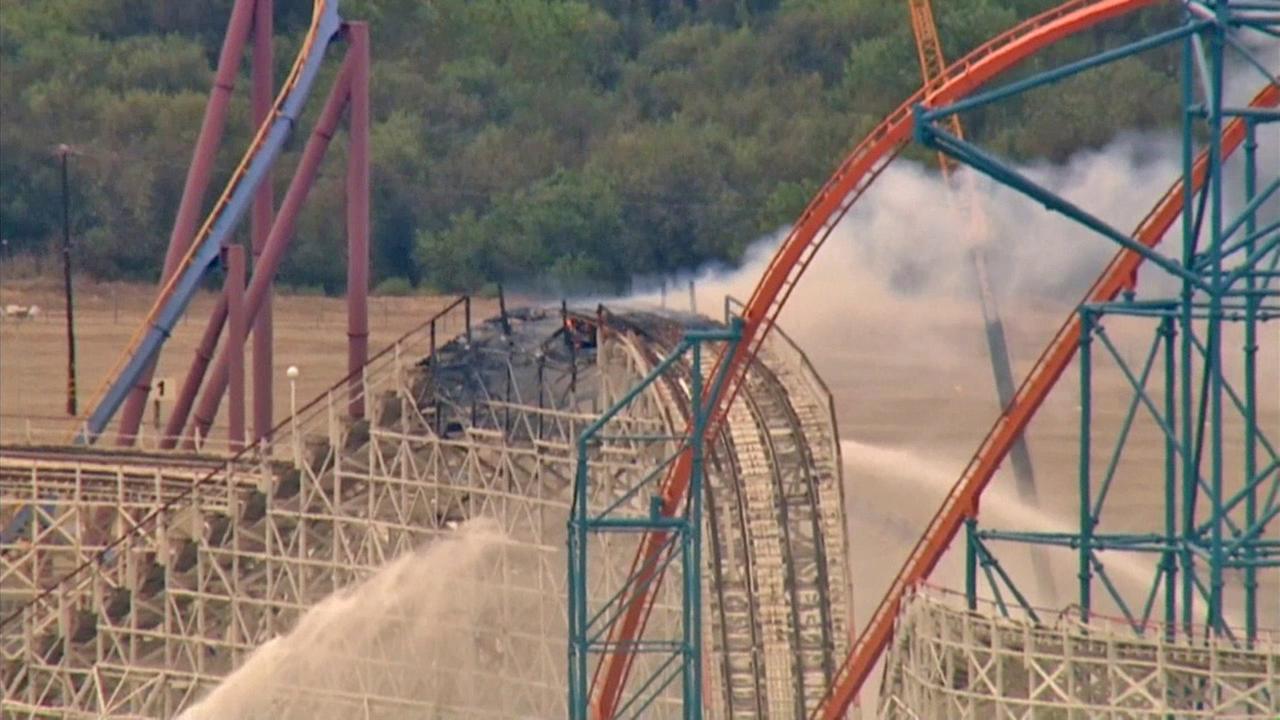 Fire damages Colossus roller coaster at Magic Mountain | KABC7 Photos ...
