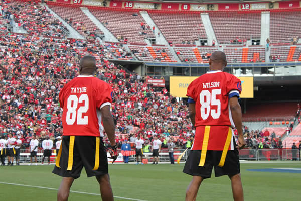 San Francisco 49ers Legends of Candlestick play final game | abc7news.com