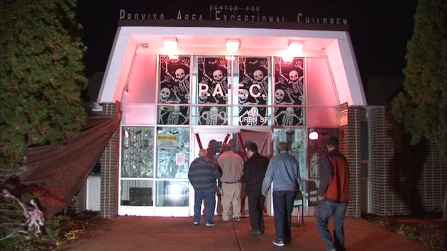 Haunted Mansion Dance – Lets Have Some Fun!