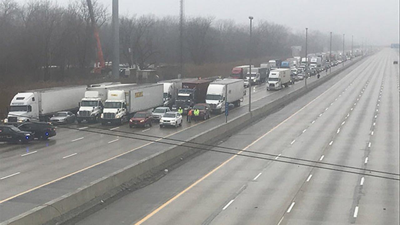 I-80/94 closed in northwest Indiana after car hits pole, takes down ...