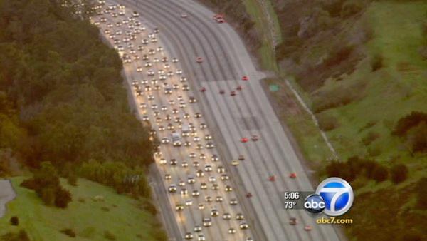 You noticed this? 4 lanes? Looks really cool and open to drive around ...