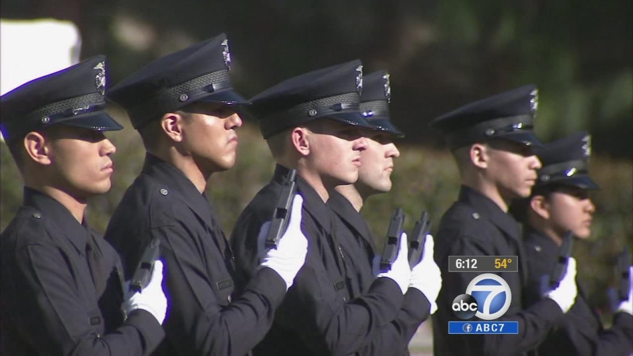 LAPD having hard time finding qualified applicants | abc7.com