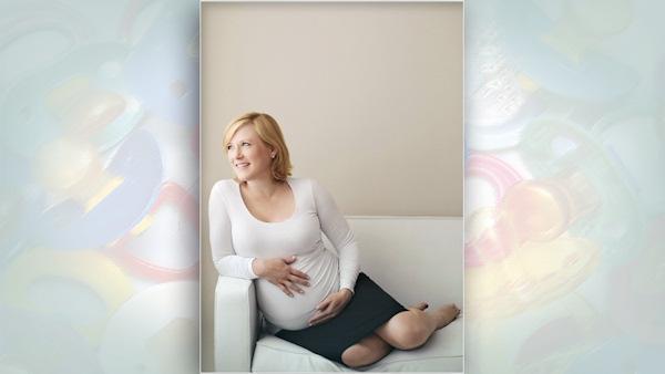 Sarah Bloomquist welcomes baby girl